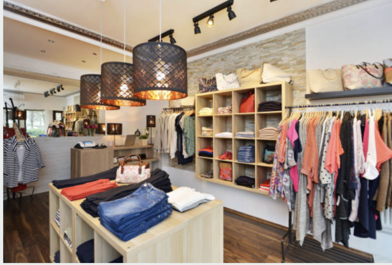 Disadvantages of Fast Fashion (and What You Can do to Help) - Zero ...